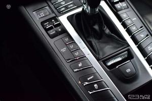 Zils Porsche Macan 2016 Kretinga, ar dzinēja tilpumu 2.00 L un nobraukumu 39 tūkst. km par 31800 €, foto 16 vietnē AUTOMOTO.COM.LV