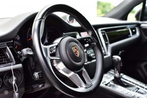 Zils Porsche Macan 2016 Kretinga, ar dzinēja tilpumu 2.00 L un nobraukumu 39 tūkst. km par 31800 €, foto 26 vietnē AUTOMOTO.COM.LV