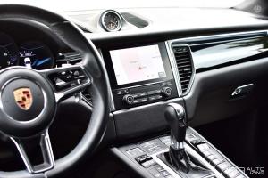 Zils Porsche Macan 2016 Kretinga, ar dzinēja tilpumu 2.00 L un nobraukumu 39 tūkst. km par 31800 €, foto 29 vietnē AUTOMOTO.COM.LV