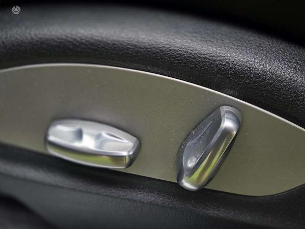 Porsche Macan 2016 Viļņa vietnē Zils Porsche Macan 2016 Viļņa, ar dzinēja tilpumu 3.00 L un nobraukumu 141 tūkst. km par 22999 €, foto 11 vietnē AUTOMOTO.COM.LV