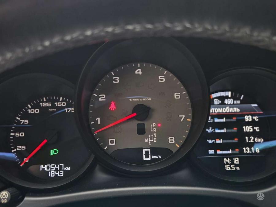 Blue Porsche Macan 2016 in Vilnius, with an engine capacity of 3.00 L and mileage of 141 thousand km for 22999 €, photo 14 on AUTOMOTO.COM.LV
