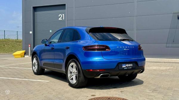 Zils Porsche Macan 2017 Viļņa, ar dzinēja tilpumu 1.98 L un nobraukumu 150 tūkst. km par 20990 €, foto 2 vietnē AUTOMOTO.COM.LV