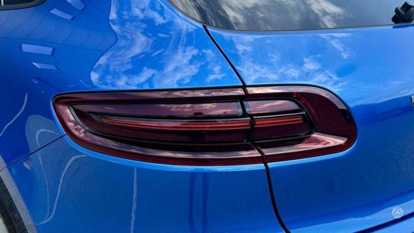 Zils Porsche Macan 2017 Viļņa, ar dzinēja tilpumu 1.98 L un nobraukumu 150 tūkst. km par 20990 €, foto 10 vietnē AUTOMOTO.COM.LV