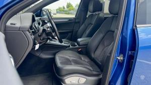 Blue Porsche Macan 2017 in Vilnius, with an engine capacity of 1.98 L and mileage of 150 thousand km for 20990 €, photo 16 on AUTOMOTO.COM.LV