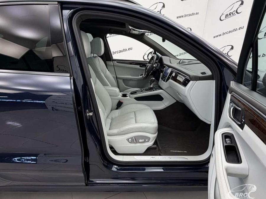 Zils Porsche Macan 2017 Viļņa, ar dzinēja tilpumu 3.00 L un nobraukumu 125 tūkst. km par 22900 €, foto 6 vietnē AUTOMOTO.COM.LV