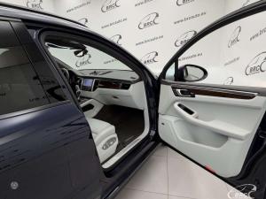 Zils Porsche Macan 2017 Viļņa, ar dzinēja tilpumu 3.00 L un nobraukumu 125 tūkst. km par 22900 €, foto 10 vietnē AUTOMOTO.COM.LV