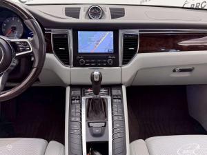 Zils Porsche Macan 2017 Viļņa, ar dzinēja tilpumu 3.00 L un nobraukumu 125 tūkst. km par 22900 €, foto 18 vietnē AUTOMOTO.COM.LV