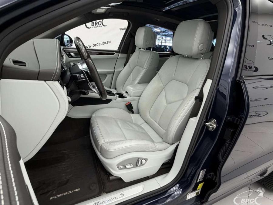 Zils Porsche Macan 2017 Viļņa, ar dzinēja tilpumu 3.00 L un nobraukumu 125 tūkst. km par 22900 €, foto 26 vietnē AUTOMOTO.COM.LV