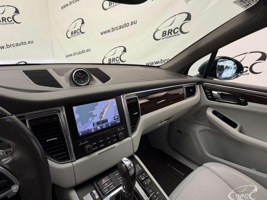 Zils Porsche Macan 2017 Viļņa, ar dzinēja tilpumu 3.00 L un nobraukumu 125 tūkst. km par 22900 €, foto 31 vietnē AUTOMOTO.COM.LV