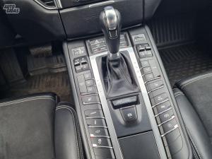 Zils Porsche Macan 2018 Panevēža, ar dzinēja tilpumu 3.00 L un nobraukumu 48 tūkst. km par 34500 €, foto 13 vietnē AUTOMOTO.COM.LV