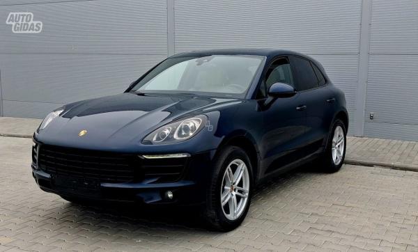Zils Porsche Macan 2018 Kretinga, ar dzinēja tilpumu 2.00 L un nobraukumu 98 tūkst. km par 24950 €, foto 1 vietnē AUTOMOTO.COM.LV