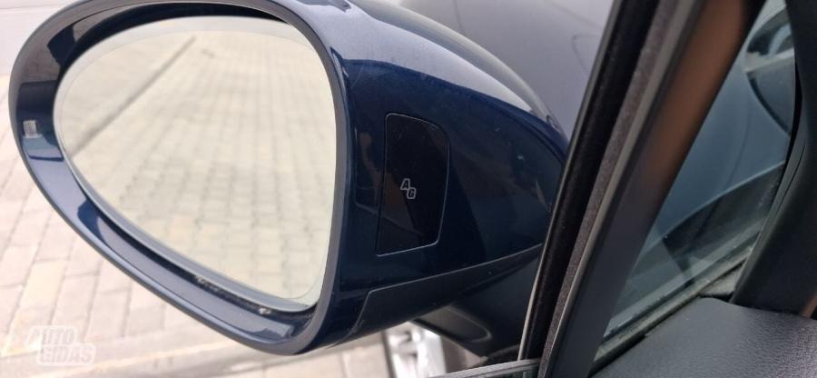 Blue Porsche Macan 2018 in Kretinga, with an engine capacity of 2.00 L and mileage of 98 thousand km for 24950 €, photo 16 on AUTOMOTO.COM.LV