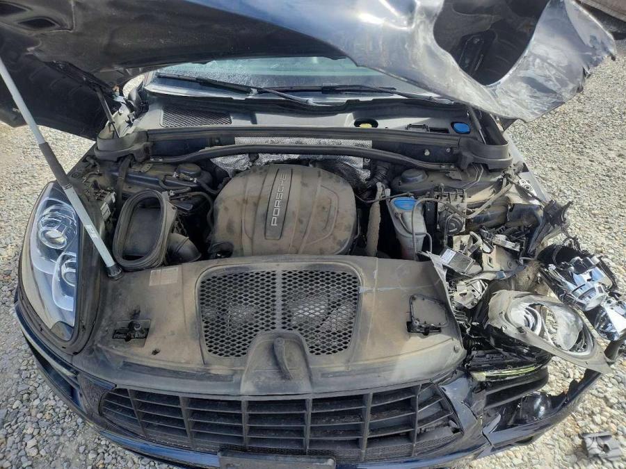 Zils Porsche Macan 2018 Raseiniai, ar dzinēja tilpumu 1.98 L un nobraukumu 140 tūkst. km par 12800 €, foto 8 vietnē AUTOMOTO.COM.LV