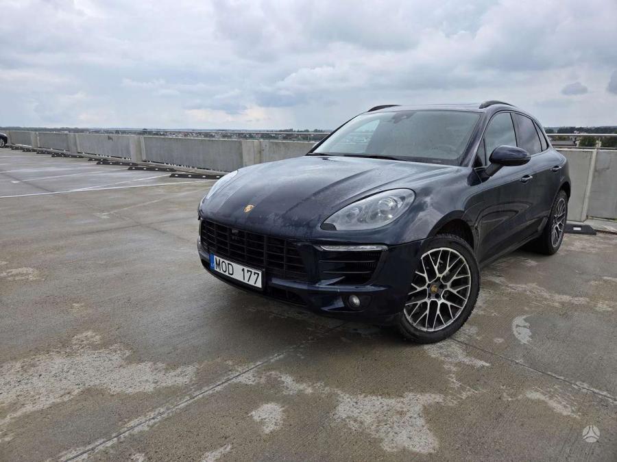 Zils Porsche Macan 2018 Viļņa, ar dzinēja tilpumu 3.00 L un nobraukumu 149 tūkst. km par 25555 €, foto 1 vietnē AUTOMOTO.COM.LV