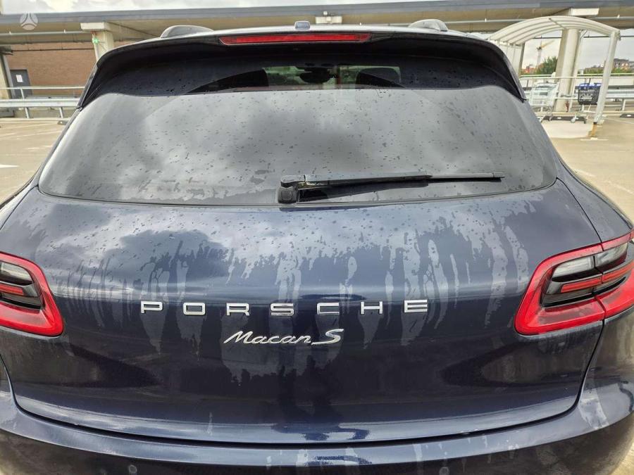 Zils Porsche Macan 2018 Viļņa, ar dzinēja tilpumu 3.00 L un nobraukumu 149 tūkst. km par 25555 €, foto 6 vietnē AUTOMOTO.COM.LV