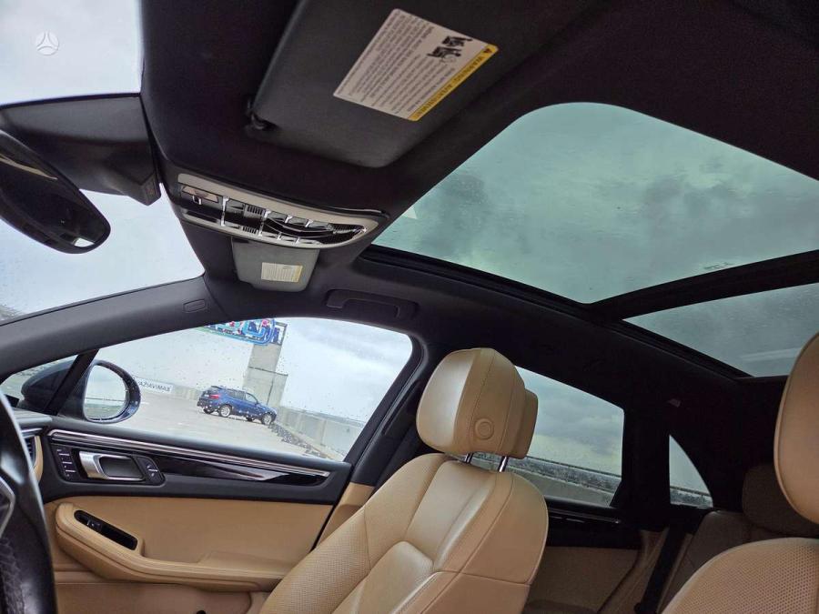 Zils Porsche Macan 2018 Viļņa, ar dzinēja tilpumu 3.00 L un nobraukumu 149 tūkst. km par 25555 €, foto 8 vietnē AUTOMOTO.COM.LV