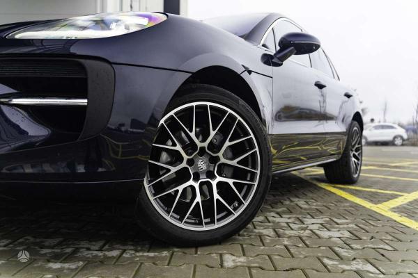 Zils Porsche Macan 2019 Viļņa, ar dzinēja tilpumu 3.00 L un nobraukumu 266 tūkst. km par 34999 €, foto 11 vietnē AUTOMOTO.COM.LV