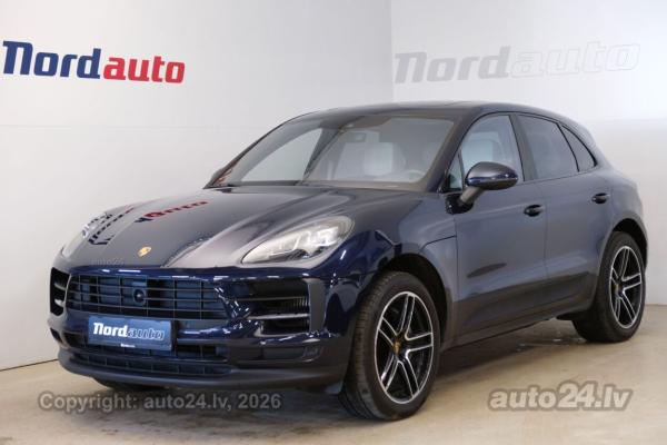 Blue Porsche Macan 2019 in Tallinn, with an engine capacity of 3.00 L and mileage of 117 thousand km for 44900 €, photo 1 on AUTOMOTO.COM.LV