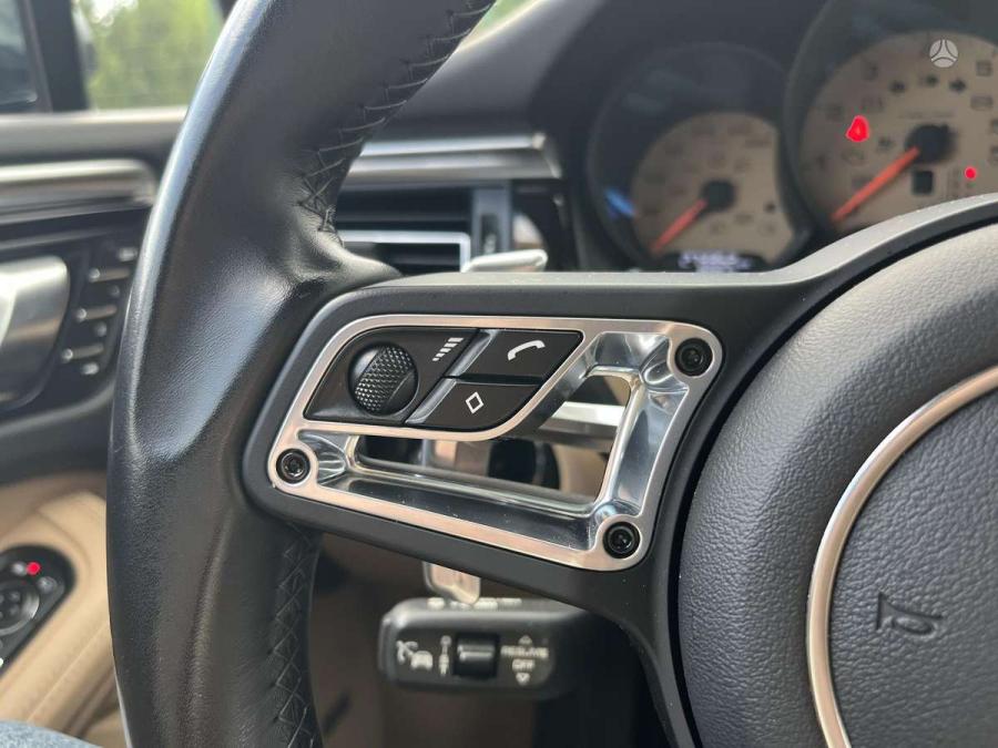 Zils Porsche Macan 2019 Viļņa, ar dzinēja tilpumu 3.00 L un nobraukumu 273 tūkst. km par 28399 €, foto 22 vietnē AUTOMOTO.COM.LV