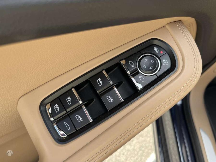 Zils Porsche Macan 2019 Viļņa, ar dzinēja tilpumu 3.00 L un nobraukumu 273 tūkst. km par 28399 €, foto 28 vietnē AUTOMOTO.COM.LV