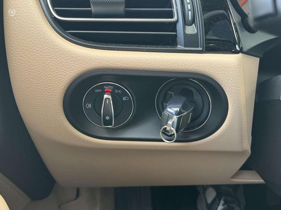 Zils Porsche Macan 2019 Viļņa, ar dzinēja tilpumu 3.00 L un nobraukumu 273 tūkst. km par 28399 €, foto 34 vietnē AUTOMOTO.COM.LV