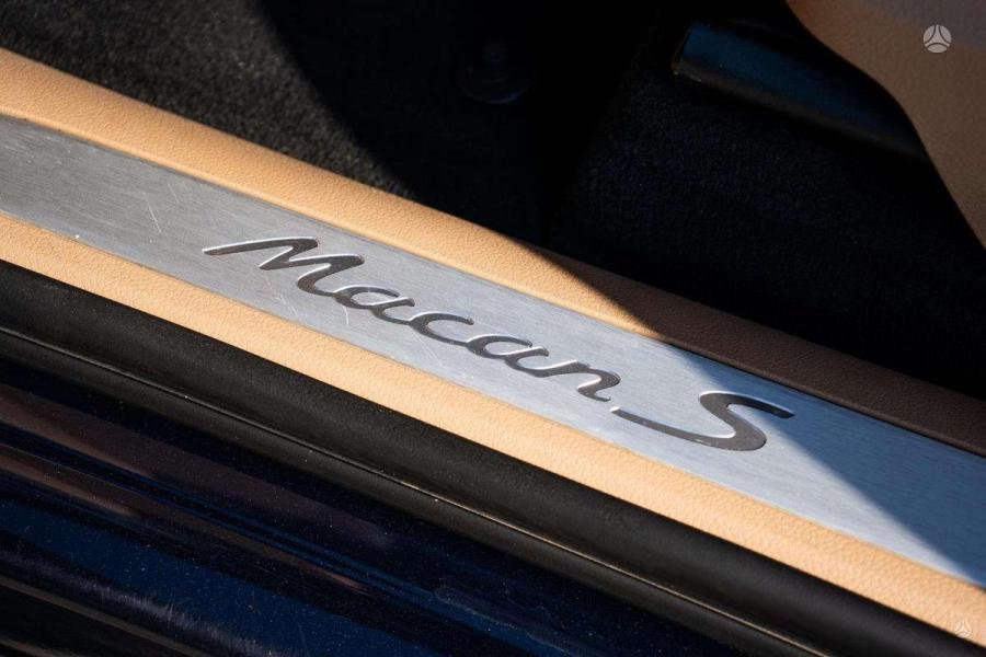 Zils Porsche Macan 2019 Viļņa, ar dzinēja tilpumu 3.00 L un nobraukumu 273 tūkst. km par 28399 €, foto 36 vietnē AUTOMOTO.COM.LV
