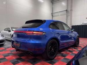 Blue Porsche Macan 2020 in Vilnius, with an engine capacity of 2.98 L and mileage of 81 thousand km for 49990 €, photo 4 on AUTOMOTO.COM.LV