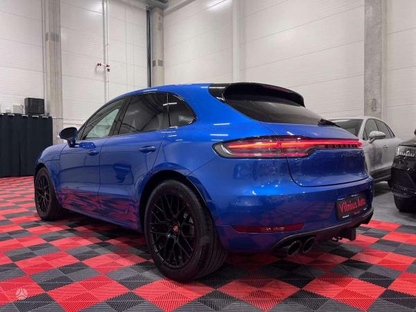 Blue Porsche Macan 2020 in Vilnius, with an engine capacity of 2.89 L and mileage of 81 thousand km for 41911 €, photo 6 on AUTOMOTO.COM.LV