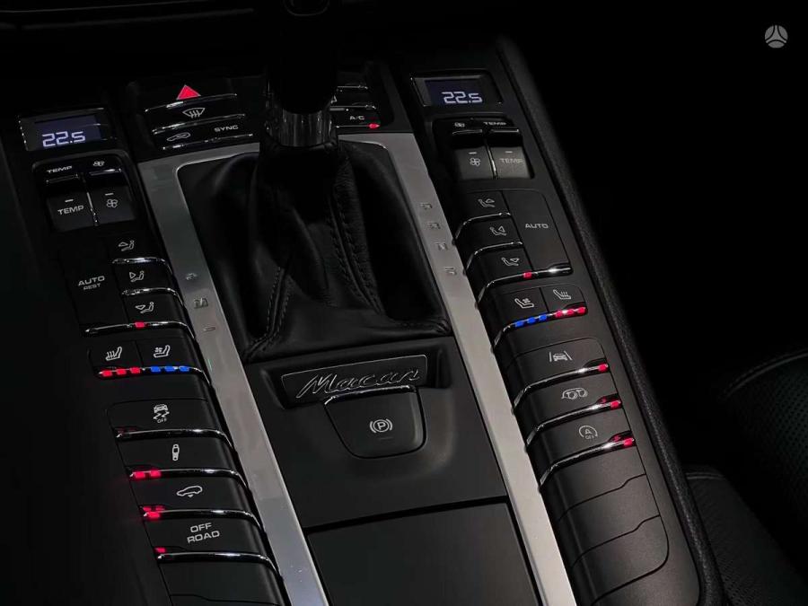 Zils Porsche Macan 2020 Viļņa, ar dzinēja tilpumu 2.89 L un nobraukumu 81 tūkst. km par 41911 €, foto 30 vietnē AUTOMOTO.COM.LV