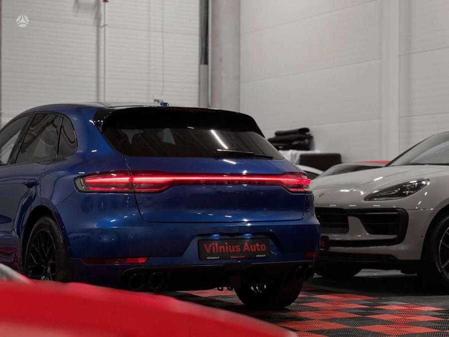 Blue Porsche Macan 2020 in Vilnius, with an engine capacity of 2.89 L and mileage of 81 thousand km for 40488 €, photo 10 on AUTOMOTO.COM.LV