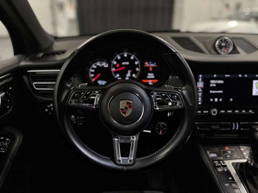 Blue Porsche Macan 2020 in Vilnius, with an engine capacity of 2.89 L and mileage of 81 thousand km for 40488 €, photo 23 on AUTOMOTO.COM.LV