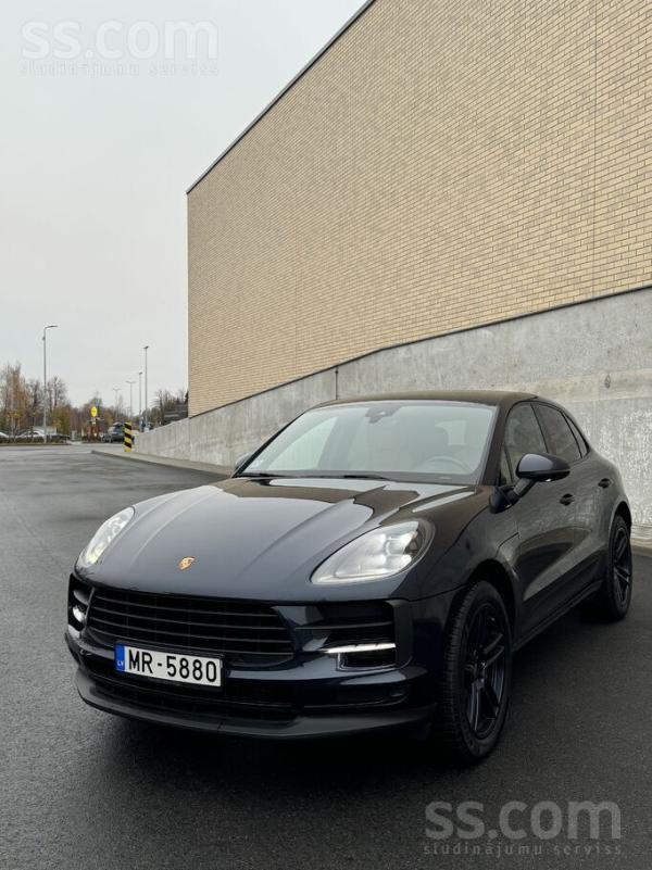 Porsche Macan 2020 Rīga vietnē Zils Porsche Macan 2020 Rīga, ar dzinēja tilpumu 2.00 L un nobraukumu 85 tūkst. km par 31490 €, foto 1 vietnē AUTOMOTO.COM.LV