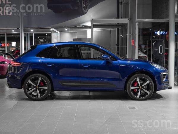 Zils Porsche Macan 2022 Rīga, ar dzinēja tilpumu 3.00 L un nobraukumu 65 tūkst. km par 67900 €, foto 4 vietnē AUTOMOTO.COM.LV