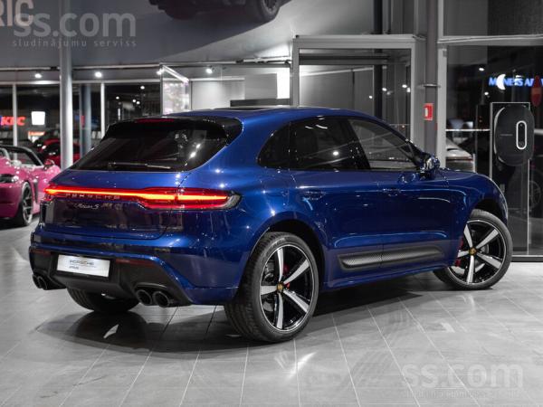 Zils Porsche Macan 2022 Rīga, ar dzinēja tilpumu 3.00 L un nobraukumu 65 tūkst. km par 67900 €, foto 5 vietnē AUTOMOTO.COM.LV
