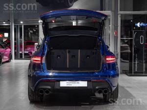 Blue Porsche Macan 2022 in Riga, with an engine capacity of 3.00 L and mileage of 65 thousand km for 67900 €, photo 7 on AUTOMOTO.COM.LV