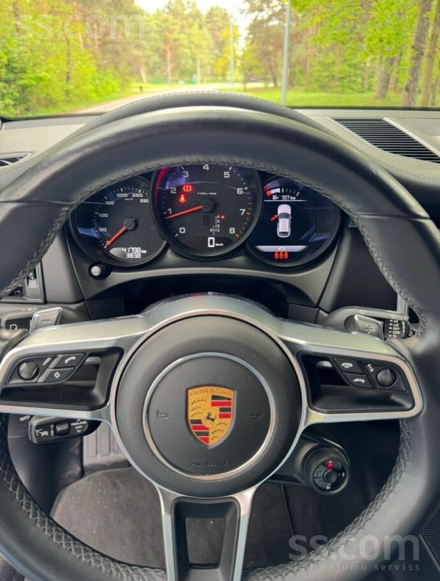 Zils Porsche Macan 2022 Rīga, ar dzinēja tilpumu 2.00 L un nobraukumu 45 tūkst. km par 54500 €, foto 9 vietnē AUTOMOTO.COM.LV