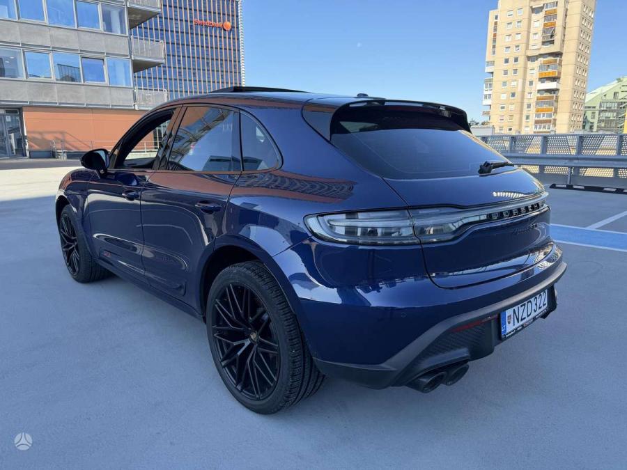 Blue Porsche Macan 2022 in Vilnius, with an engine capacity of 2.89 L and mileage of 55 thousand km for 52000 €, photo 4 on AUTOMOTO.COM.LV