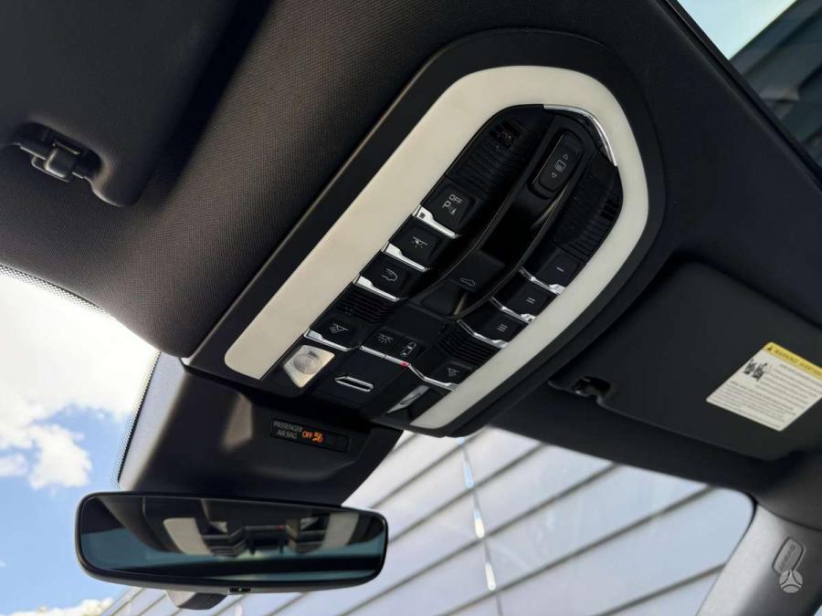 Zils Porsche Macan 2022 Viļņa, ar dzinēja tilpumu 2.89 L un nobraukumu 30 tūkst. km par 74990 €, foto 27 vietnē AUTOMOTO.COM.LV