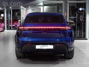 Zils Porsche Macan 2025 Rīga, ar dzinēja tilpumu 2.00 L un nobraukumu 3 tūkst. km par 119900 €, foto 7 vietnē AUTOMOTO.COM.LV