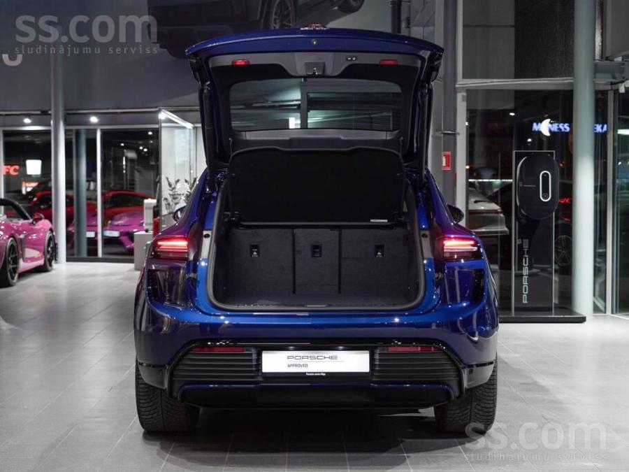 Zils Porsche Macan 2025 Rīga, ar dzinēja tilpumu 2.00 L un nobraukumu 3 tūkst. km par 119900 €, foto 15 vietnē AUTOMOTO.COM.LV