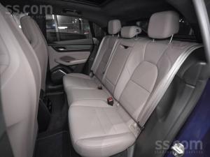 Zils Porsche Macan 2025 Rīga, ar dzinēja tilpumu 2.00 L un nobraukumu 3 tūkst. km par 119900 €, foto 21 vietnē AUTOMOTO.COM.LV
