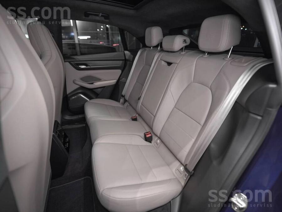 Zils Porsche Macan 2025 Rīga, ar dzinēja tilpumu 2.00 L un nobraukumu 3 tūkst. km par 119900 €, foto 21 vietnē AUTOMOTO.COM.LV