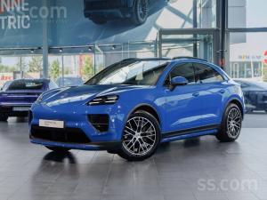 Blue Porsche Macan 2026 in Riga, with an engine capacity of 0.00 L and mileage of 3 thousand km for 90700 €, photo  on AUTOMOTO.COM.LV