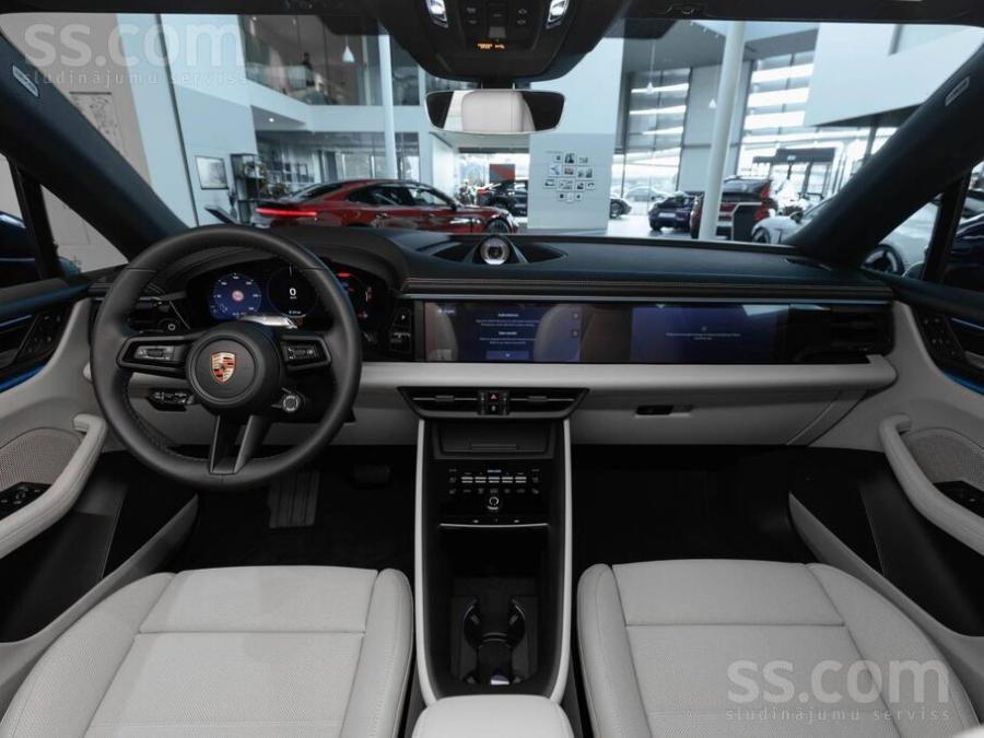 Blue Porsche Macan 2026 in Riga, with an engine capacity of 3.00 L and mileage of 1 thousand km for 90700 €, photo 18 on AUTOMOTO.COM.LV