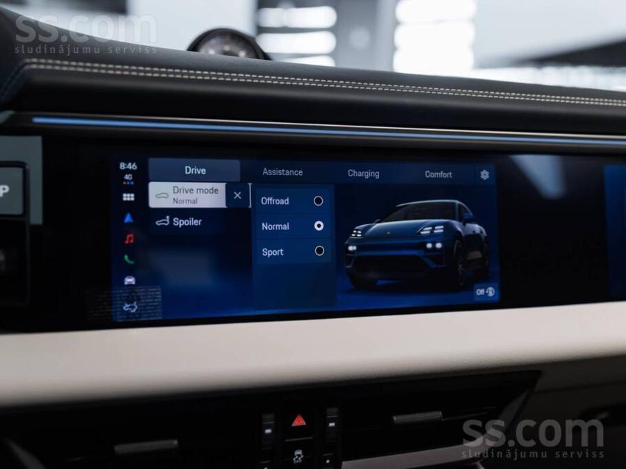 Blue Porsche Macan 2026 in Riga, with an engine capacity of 3.00 L and mileage of 1 thousand km for 90700 €, photo 30 on AUTOMOTO.COM.LV
