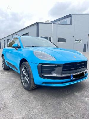 Zils Porsche Macan 2021 Kauņa, ar dzinēja tilpumu 2.00 L un nobraukumu 80 tūkst. km par 35900 €, foto  vietnē AUTOMOTO.COM.LV