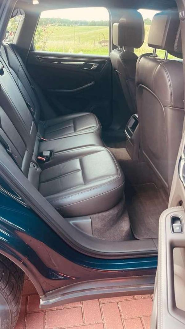 Zils Porsche Macan 2015 Druskininkai, ar dzinēja tilpumu 3.00 L un nobraukumu 320 tūkst. km par 17500 €, foto 4 vietnē AUTOMOTO.COM.LV
