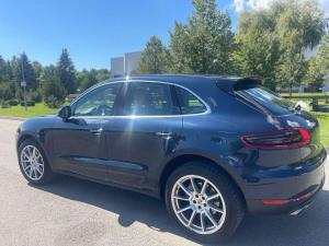 Blue Porsche Macan 2015 in Druskininkai, with an engine capacity of 3.00 L and mileage of 320 thousand km for 17500 €, photo 14 on AUTOMOTO.COM.LV