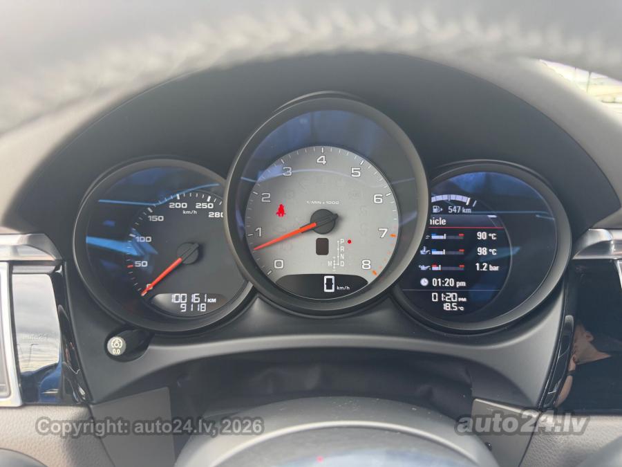 Zils Porsche Macan 2017 Tallina, ar dzinēja tilpumu 3.00 L un nobraukumu 100 tūkst. km par 31900 €, foto 19 vietnē AUTOMOTO.COM.LV