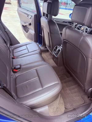 Zils Porsche Macan 2017 Tallina, ar dzinēja tilpumu 3.00 L un nobraukumu 100 tūkst. km par 31900 €, foto 22 vietnē AUTOMOTO.COM.LV